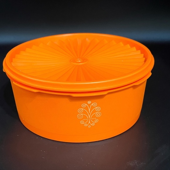 Tupperware | Dining | Tupperware Harvest Gold 4 Bowls With 4 Lids 89 ...